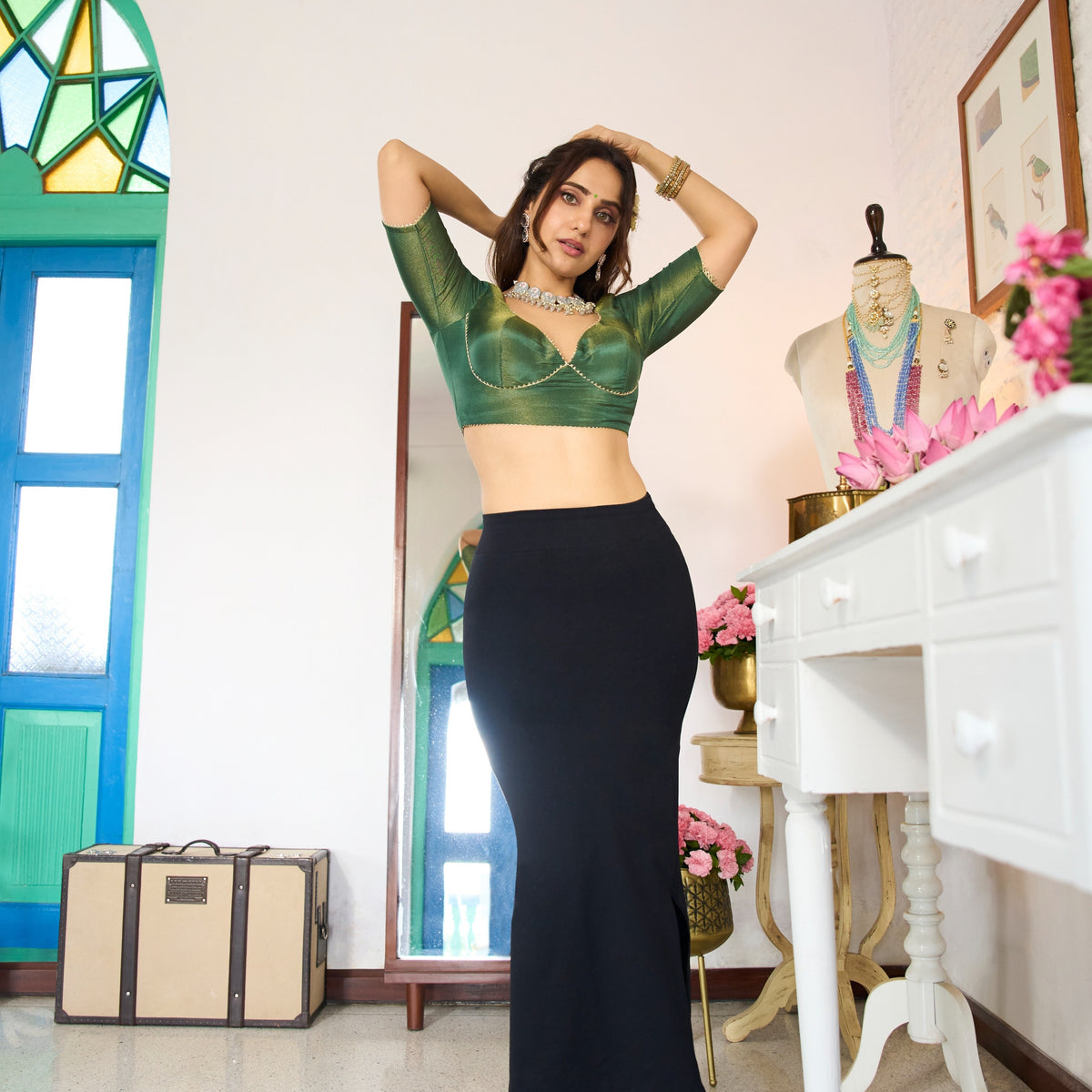 Buy Saree Shapewear Online | Shapewear for Saree - Underneat